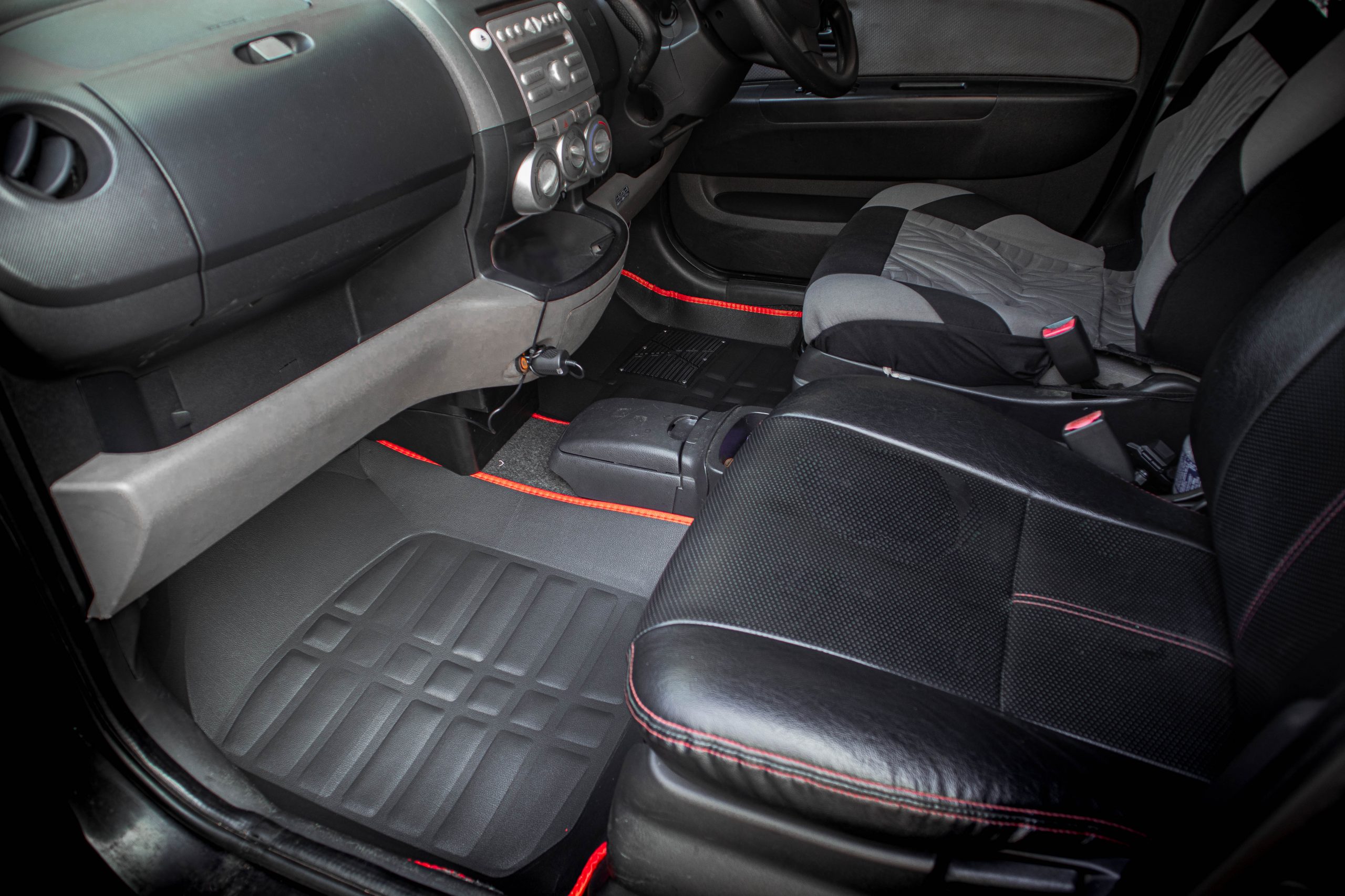 5D Carpet /Floor Mat/Karpet Nissan Navara 2016-2023 – supervision